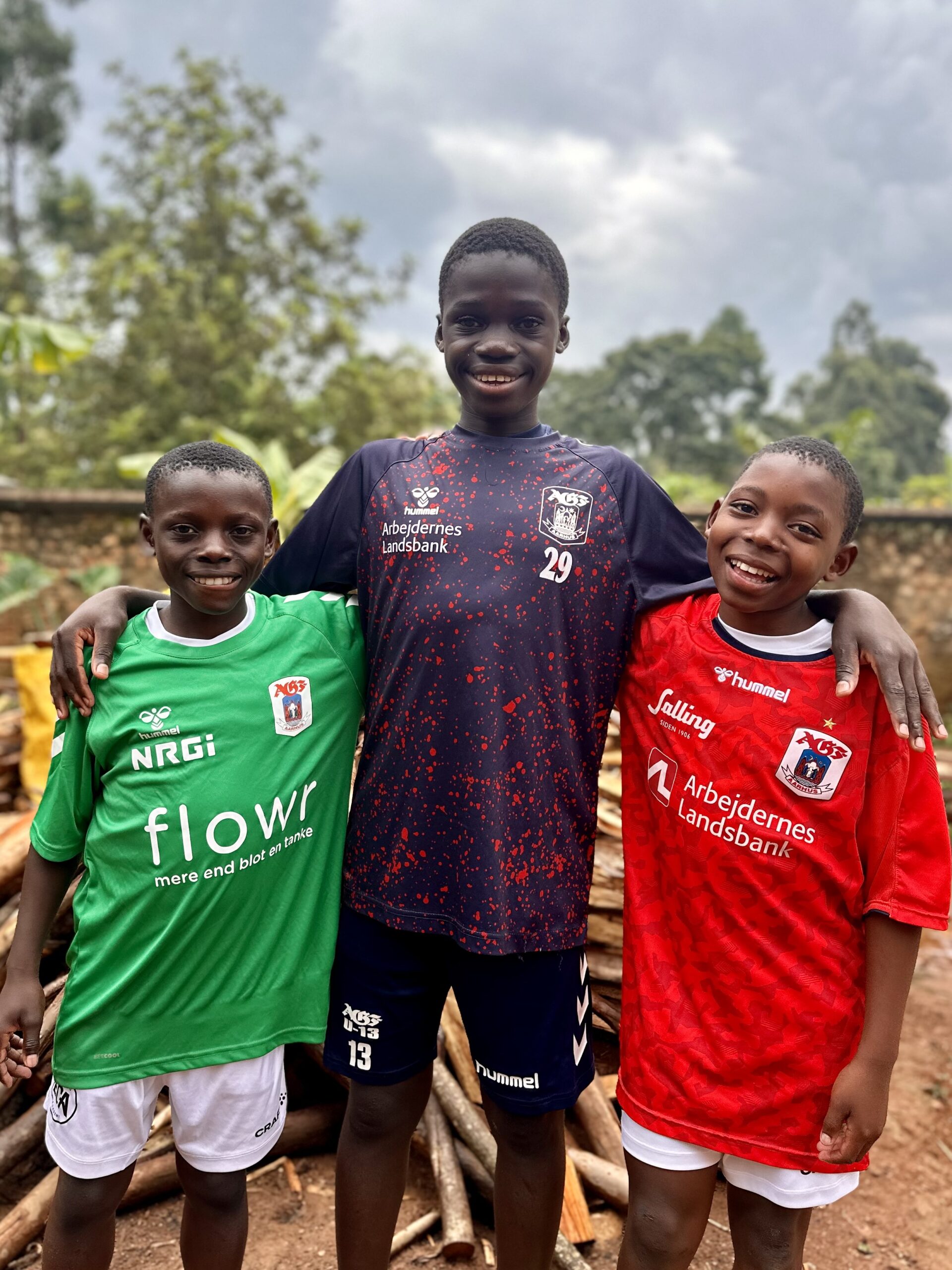 AGF-fansene gør det igen: Indsamling til gave til El Cambio overgår ...